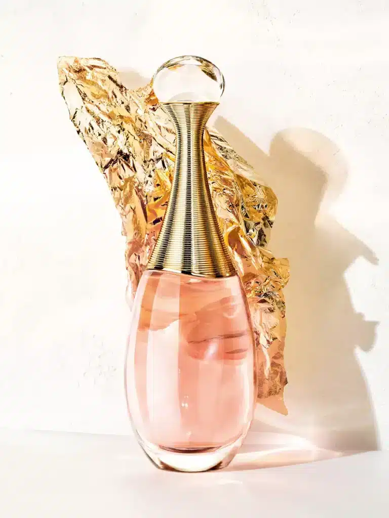 Dior’s J’adore Eau De Toilette Review: A Sparkling Bouquet Of Flowers